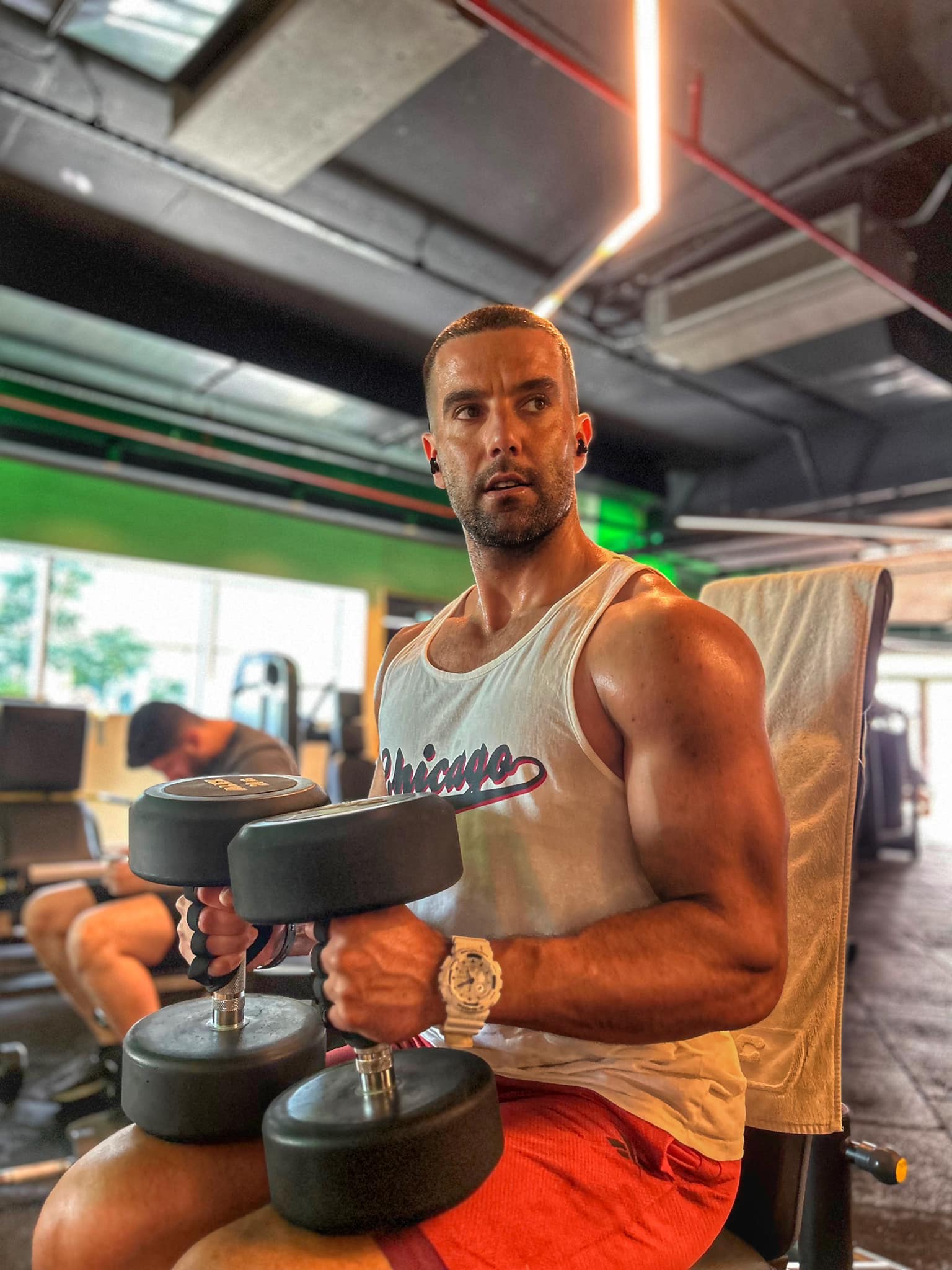 Haydi omuzları genişletelim! - Fit Up Go